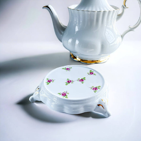 Kirsty Jayne Fine Bone China Teapot Stand – SOSC Home