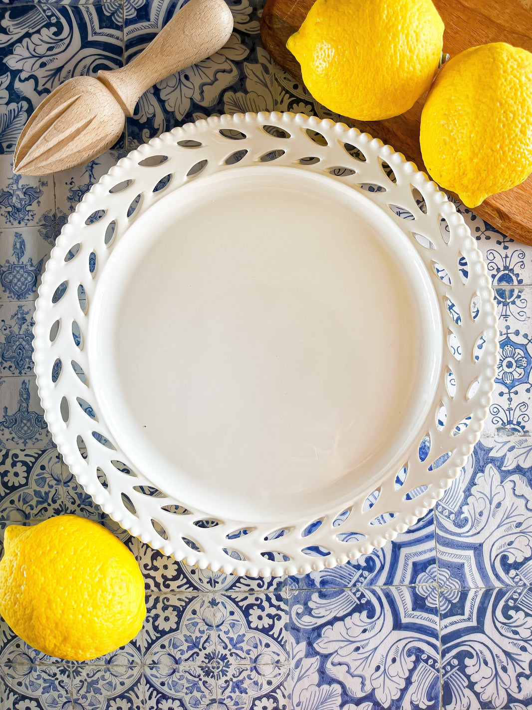 Cake Plates – SOSC Home